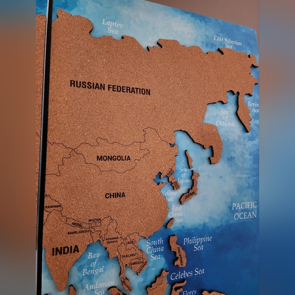 Art | Push Pin Wall Map | Poshmark